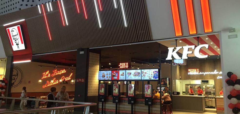 KFC inaugura un nuevo restaurante en el centro comercial Nueva ...