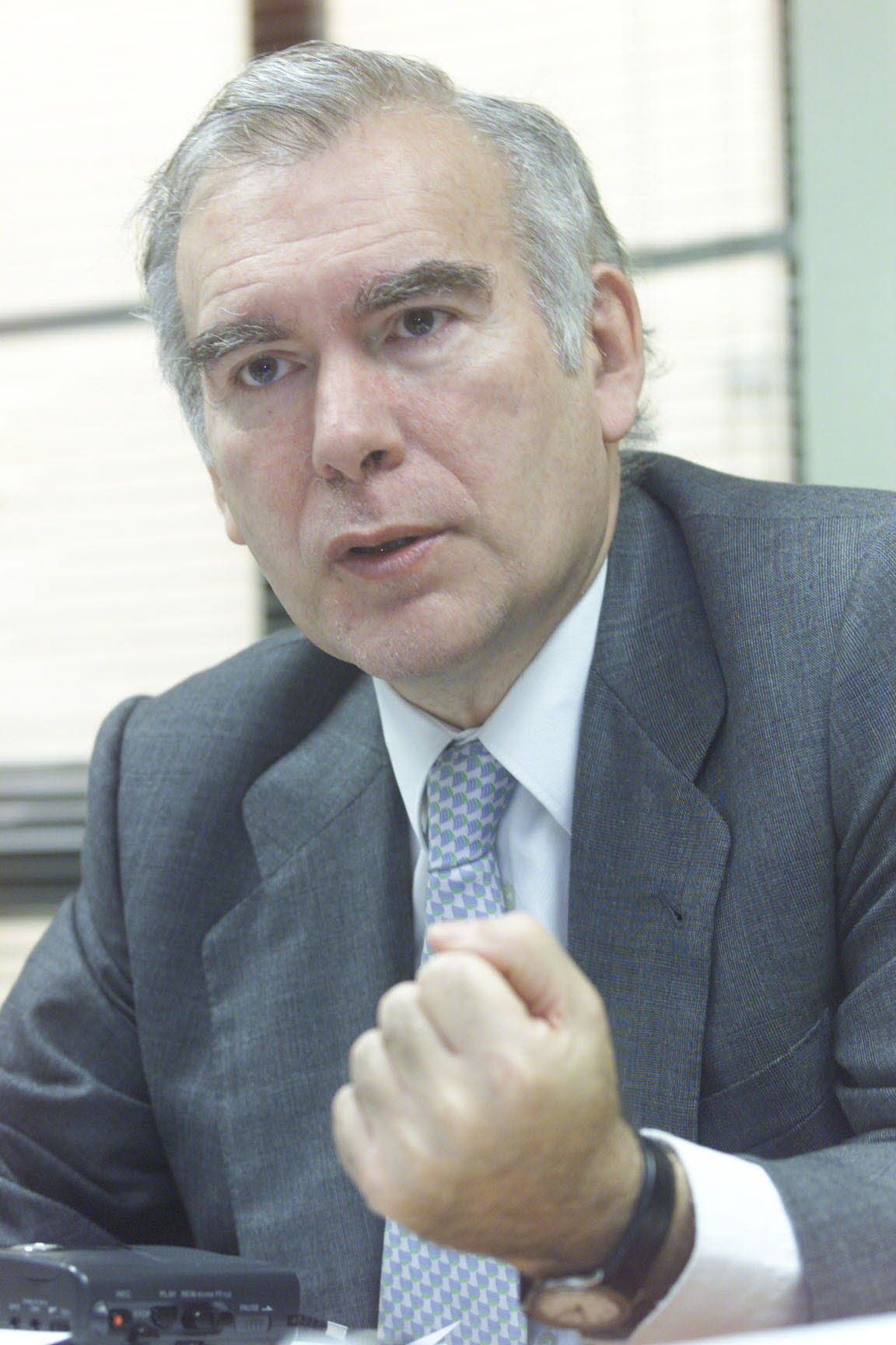 Fallece el exministro y exdiputado del PP por la Región Luis Gámir | La ...